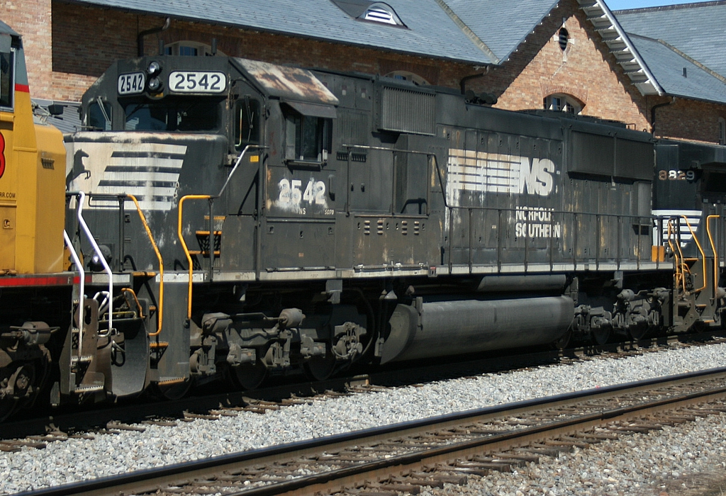 NS 2542